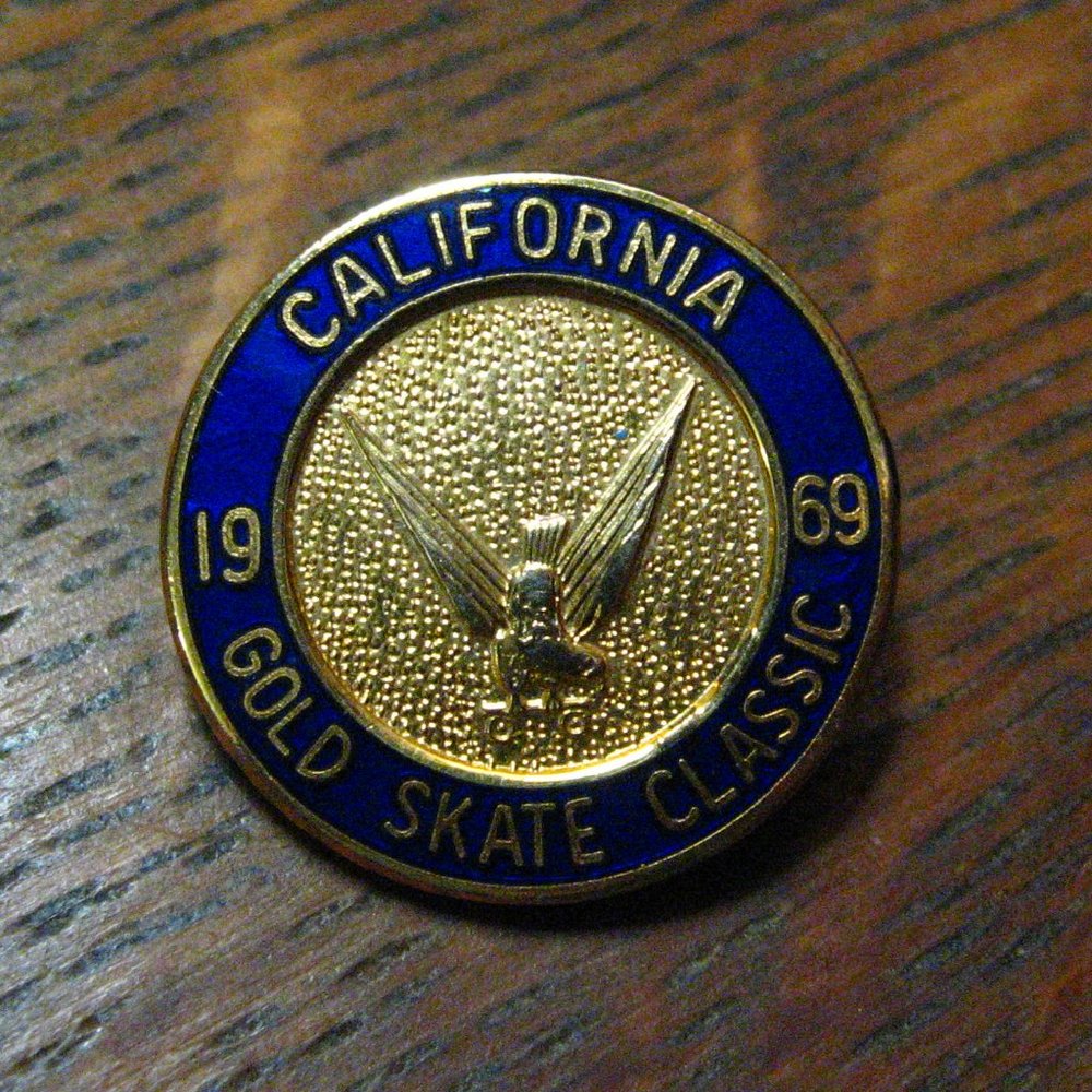 California Gold Skate Classic 1969 Vintage Lapel Pin - Gem